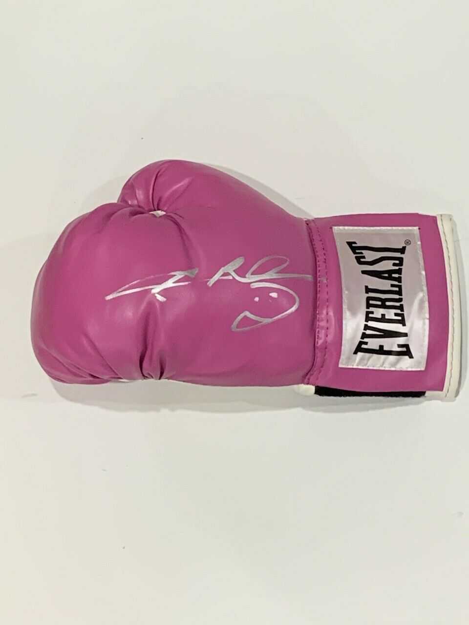 Sugar Ray Leonard Signed Full Size Pink Everlast Boxing Glove Legend