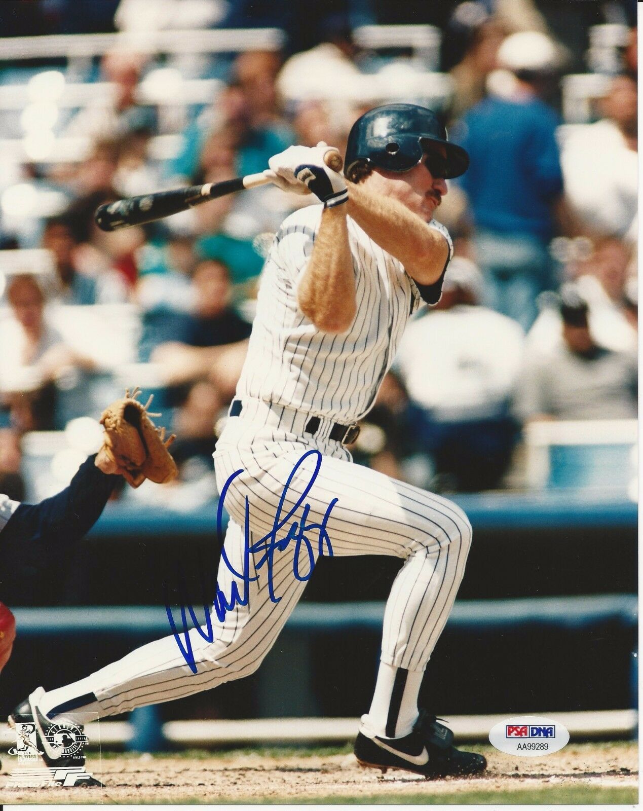 WADE BOGGS (New York Yankees) Signed 8x10 PHOTO with PSA COA | Autographia