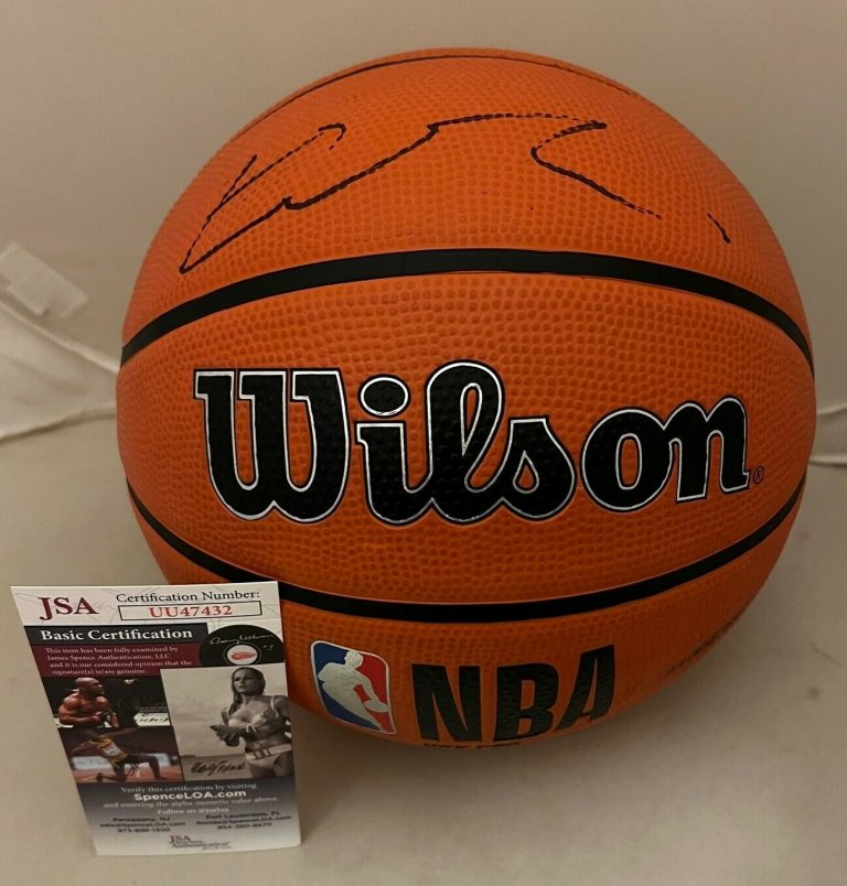 Evan Fournier New York Knicks signed NBA Basketball Ball autographed 2 ...
