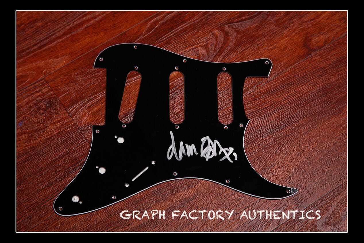 **Gorillaz Rock Legend *DAMON ALBARN* Signed Electric Pickguard AD1 ...