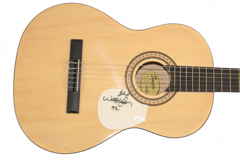 Discover Our Willie Nelson Autograph Collection! | Autographia