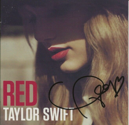 Shop Exclusive Taylor Swift Memorabilia | Autographia