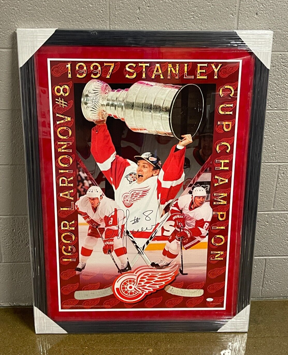 Igor Larionov Signed Framed Detroit Red Wings 1997 Stanley Cup Poster JSA COA | Autographia