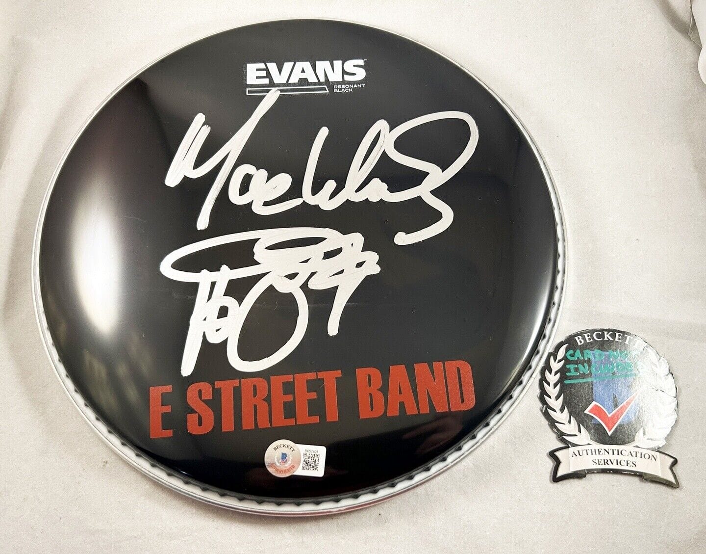 Max Weinberg Signed DrumHead Bruce Springsteen and The E Street Band ... Max Weinberg Signed DrumHead Bruce Springsteen and The E Street Band ...