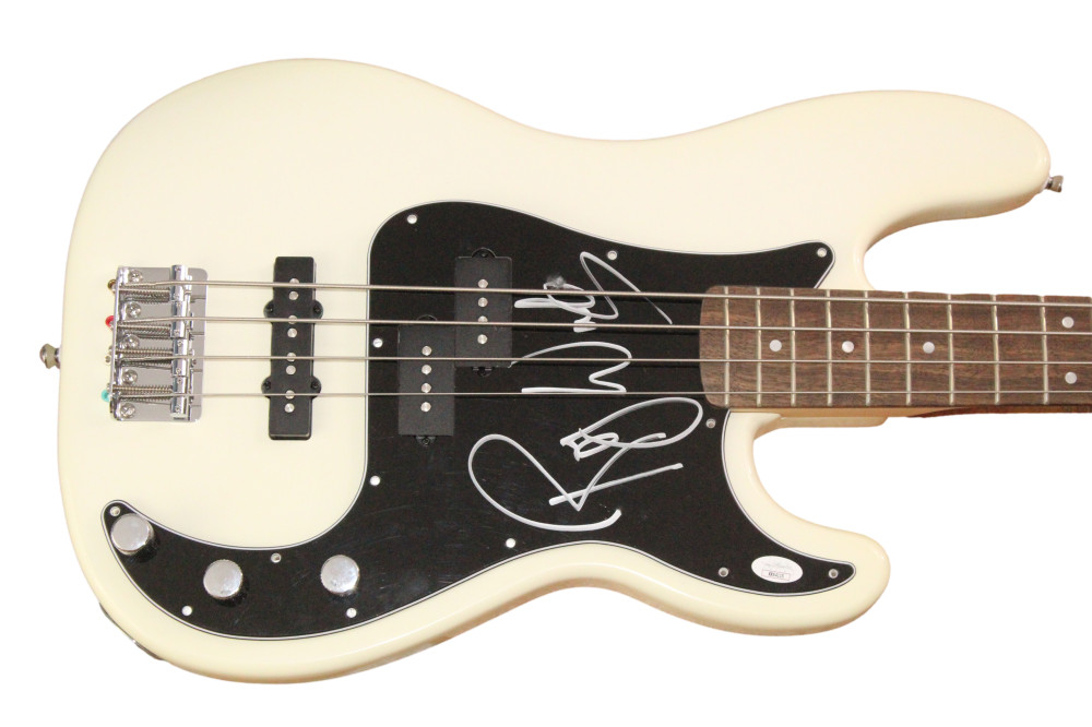 Roger Waters Pink Floyd Signed Autograph Fender Electric Bass Guitar ...