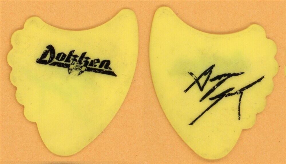 Dokken George Lynch Shark Fin Vintage Guitar Pick - 1984 Tooth and Nail ...