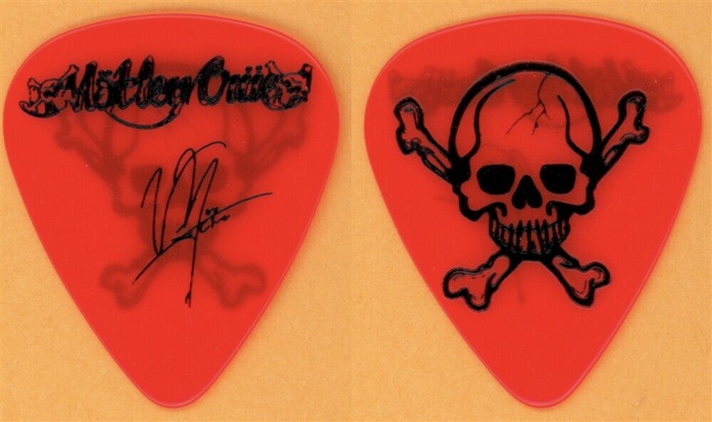 Motley Crue Vince Neil Skull Black on Red Guitar Pick - 1989 Dr ...