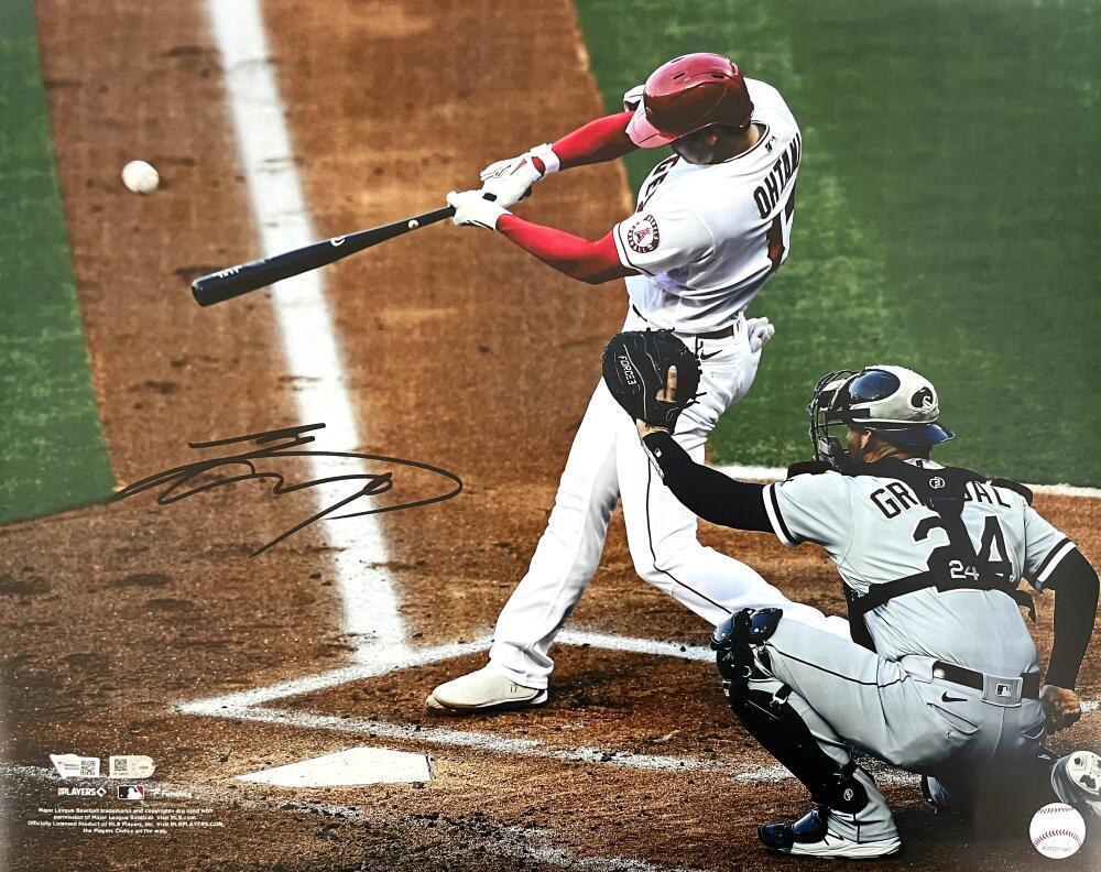 Shohei Ohtani Signed Autograph 16x20 Photo Poster FULL SIGNATURE w ...