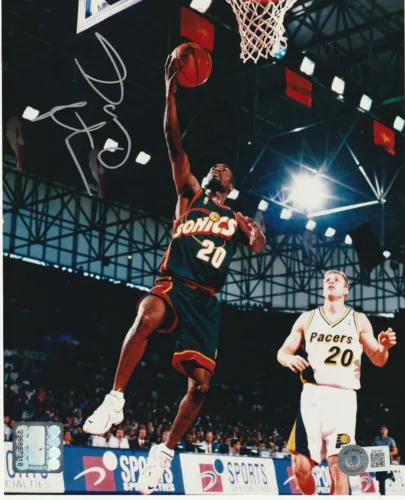 GARY PAYTON (Seattle Supersonics) Signed 8x10 PHOTO Beckett ...