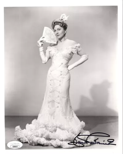 JOAN FONTAINE HAND SIGNED 8x10 PHOTO AMAZING POSE IN WHITE DRESS JSA | Autographia