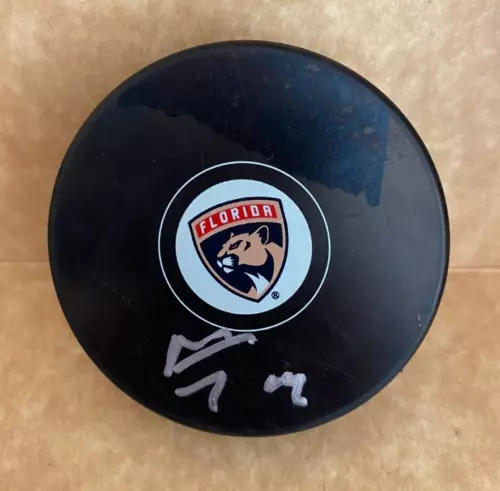 MATTHEW TKACHUK FLORIDA PANTHERS SIGNED TEAM HOCKEY PUCK BECKETT ...