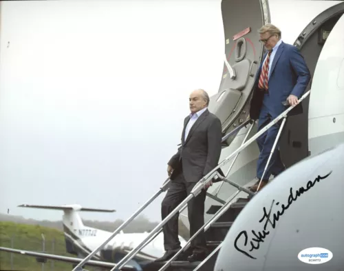 PETER FRIEDMAN SIGNED SUCCESSION 8X10 PHOTO ACOA | Autographia