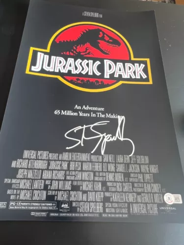 STEVEN SPIELBERG SIGNED AUTOGRAPH 12x18 PHOTO JURASSIC PARK BECKETT BAS ...