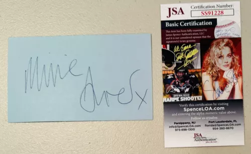 Minnie Driver Signed Autographed 3x5 Card JSA Certified Good Will ...