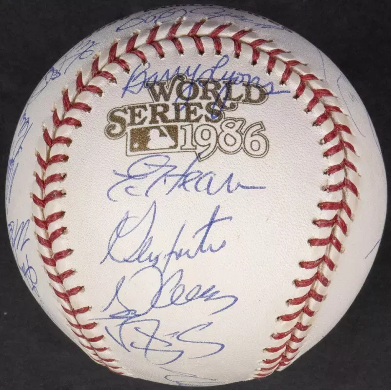 1986 New York Mets World Series Champs Team Signed W.S. Baseball ...