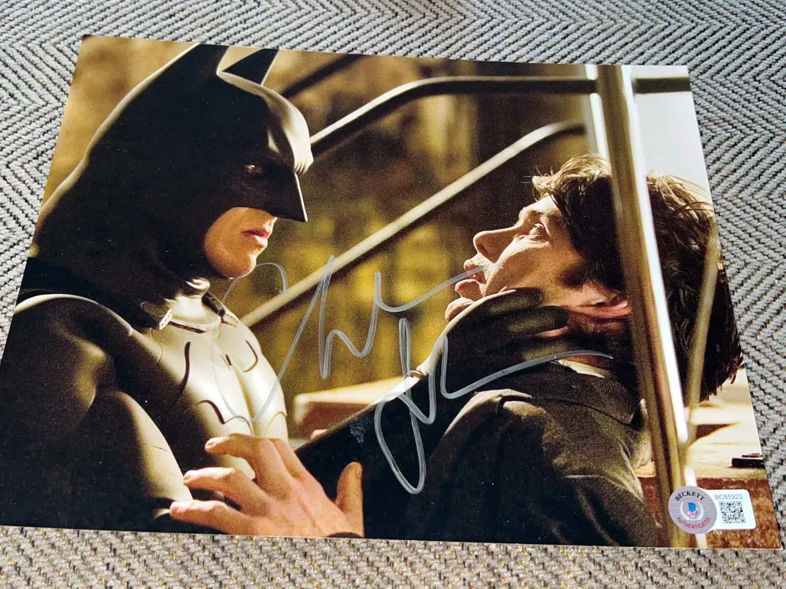 CHRISTIAN BALE SIGNED AUTOGRAPH 8x10 PHOTO BATMAN ACTION SHOT BECKETT ...