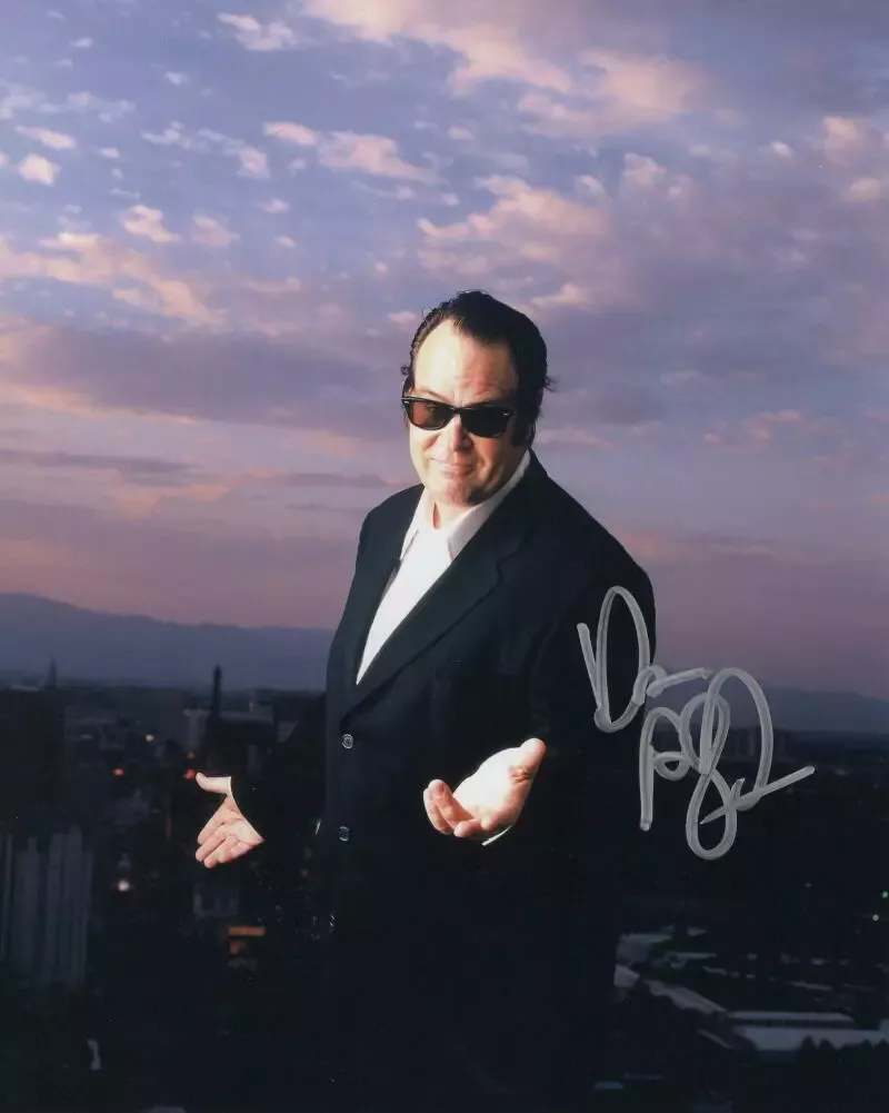 DAN AYKROYD SIGNED AUTOGRAPH 8X10 PHOTO - GHOSTBUSTERS & THE BLUE BROTHERS STAR | Autographia