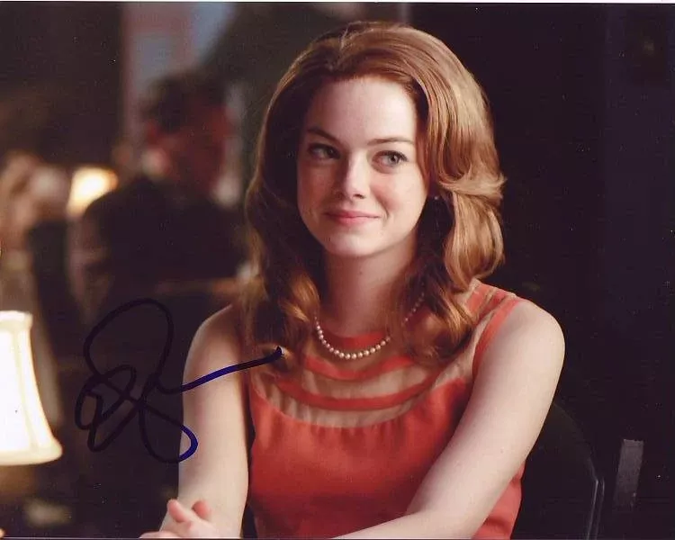 EMMA STONE Signed THE HELP Photo w/ Hologram COA Collectible Memorabilia | Autographia