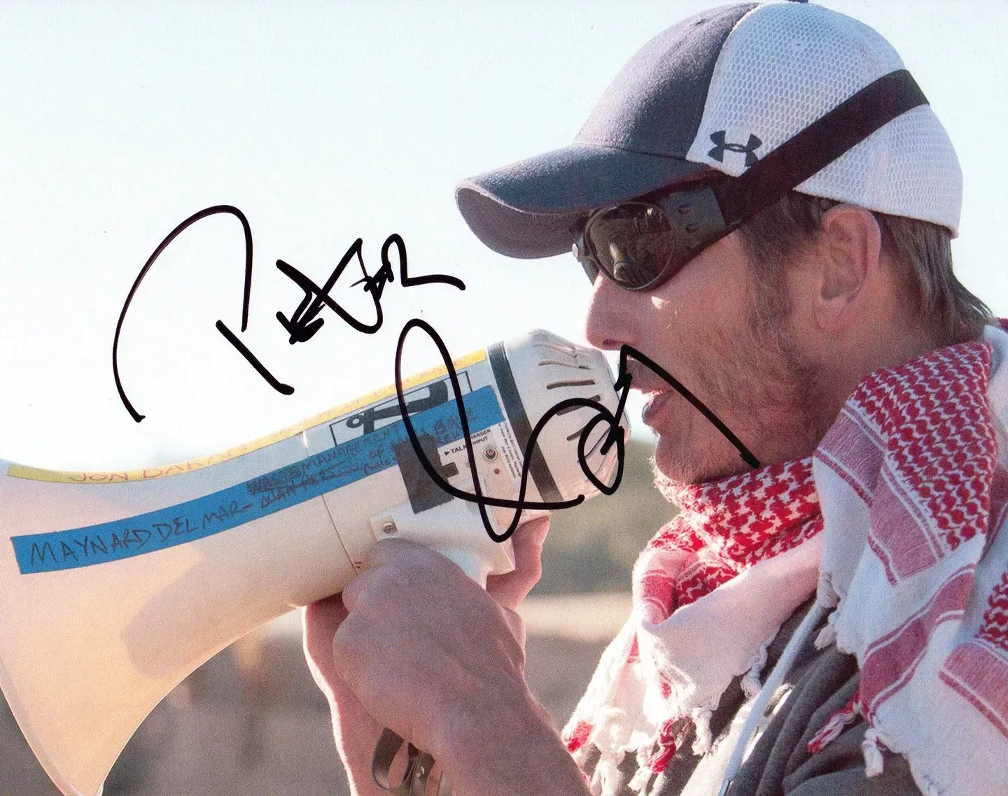 Friday Night Lights Actor Peter Berg Signed 8x10 Photo COA | Autographia