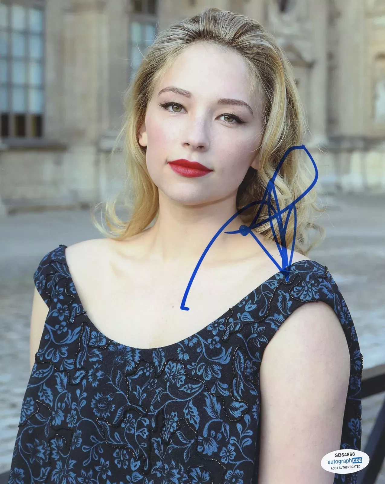 HALEY BENNETT SIGNED 8X10 PHOTO 2 ACOA | Autographia