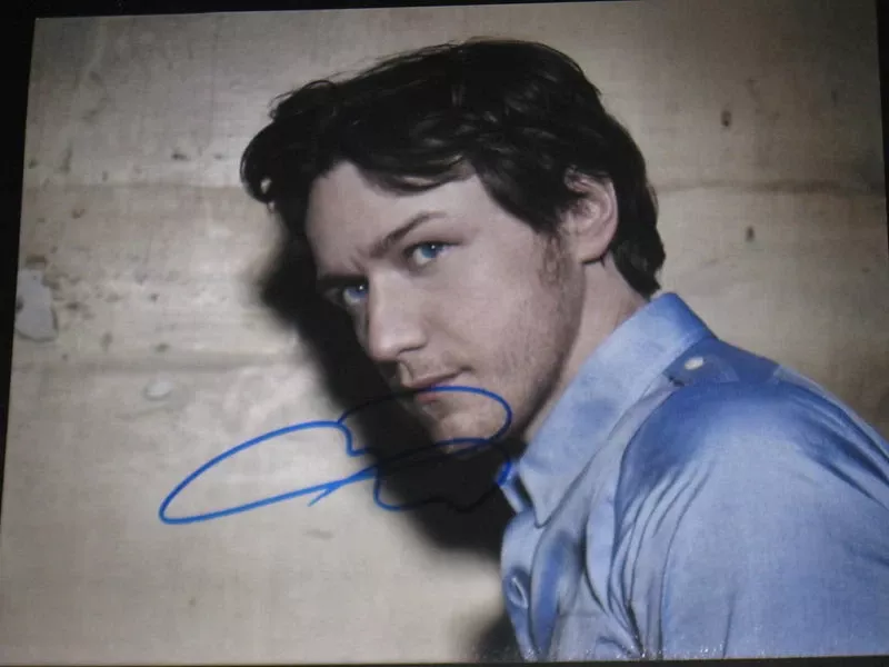 JAMES MCAVOY SIGNED AUTOGRAPH 8x10 WANTED XMEN AUTO D | Autographia