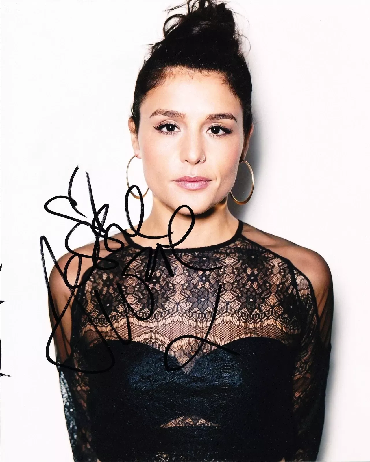 JESSIE WARE SIGNED 8X10 PHOTO | Autographia