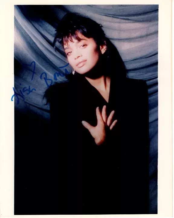 LISA BONET signed autographed 8x10 photo | Autographia