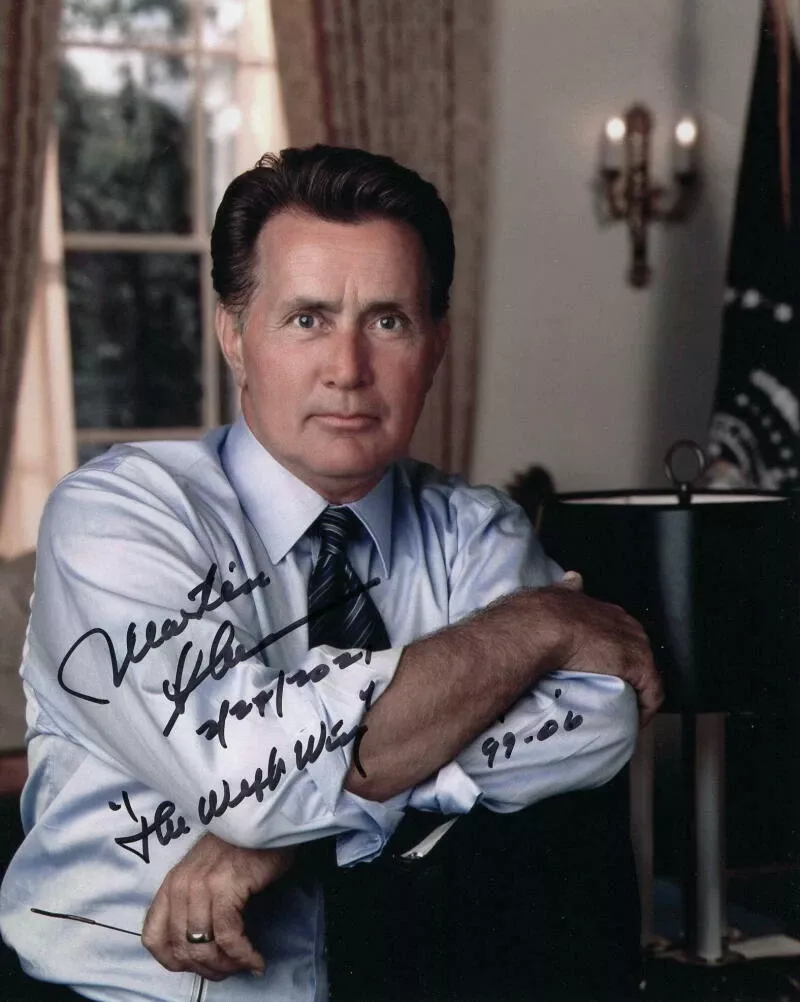 MARTIN SHEEN SIGNED AUTOGRAPH 8X10 PHOTO - THE WEST WING STAR ...
