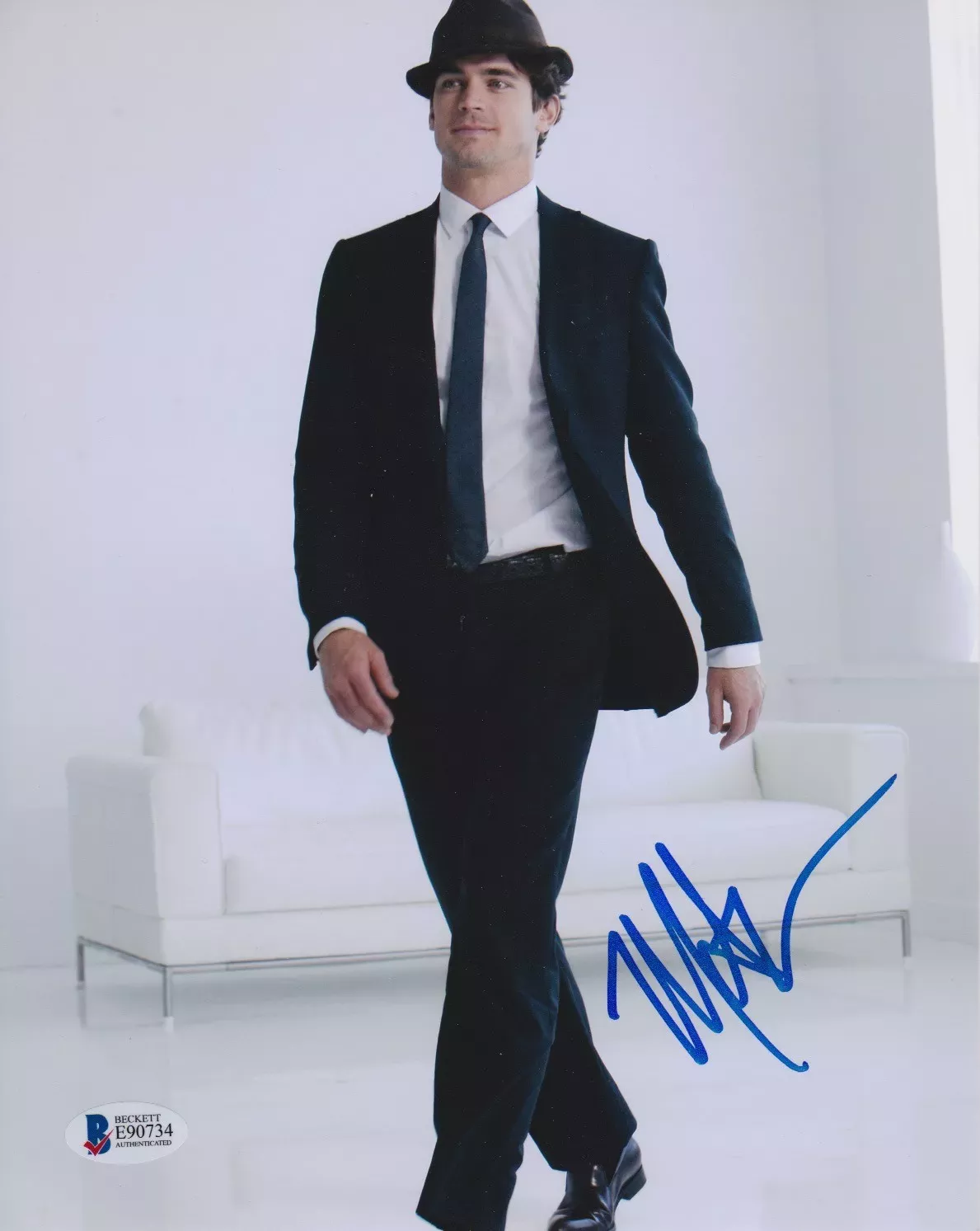 MATT BOMER SIGNED 8X10 PHOTO WHITE COLLAR BECKETT BAS AUTOGRAPH AUTO ...