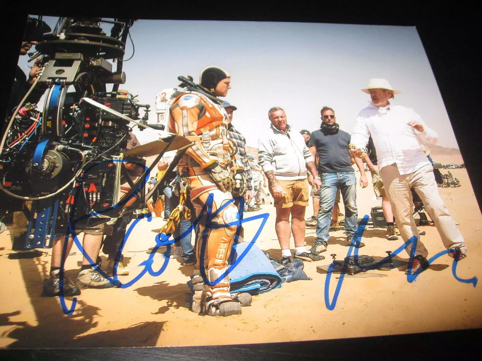 MATT DAMON RIDLEY SCOTT SIGNED AUTOGRAPH 8x10 PHOTO THE MARTIAN ACTION ...