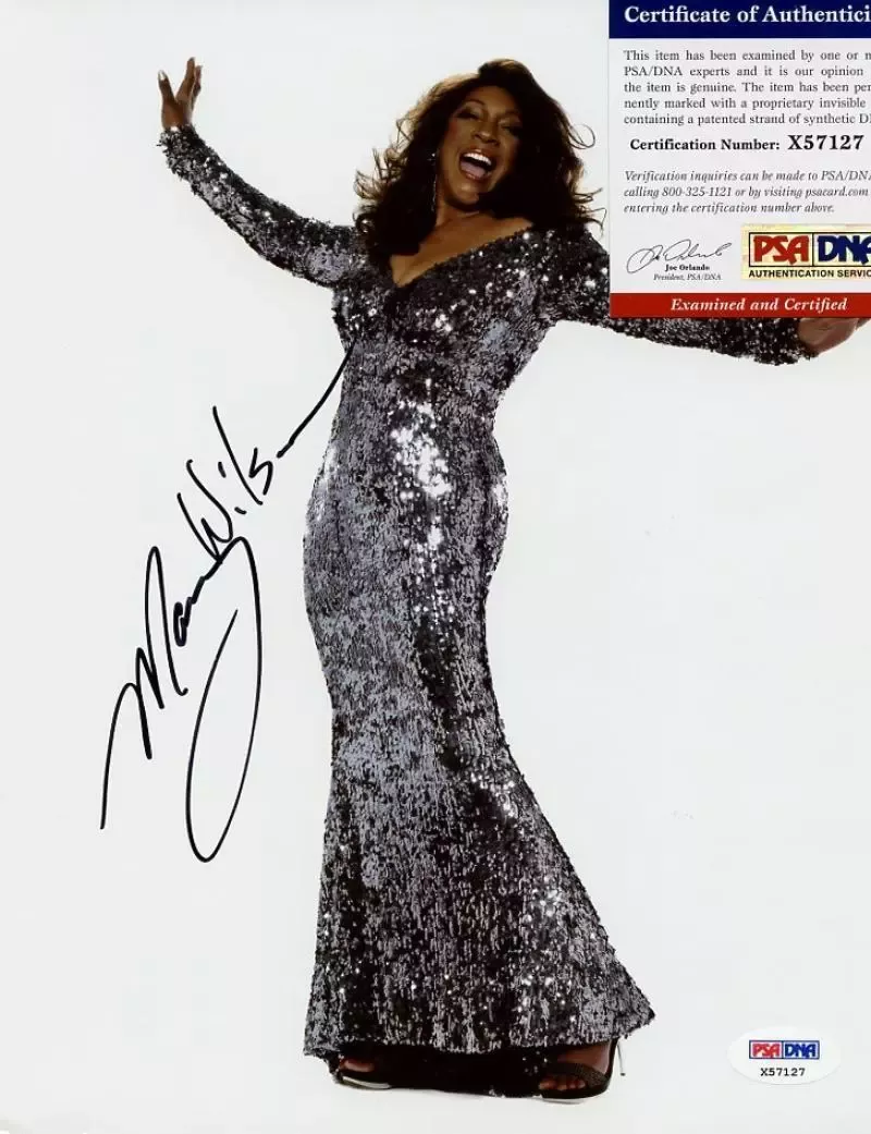 NANCY WILSON SUPREMES RECORDING ARTIST SIGNED 8X10 PHOTO W/COA PSA ...