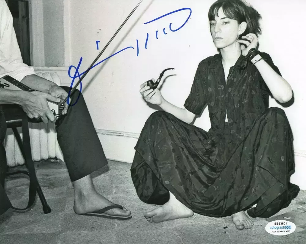 PATTI SMITH SIGNED AUTOGRAPH 8X10 PHOTO - PUNK ROCK ICON, HORSES SINGER ...