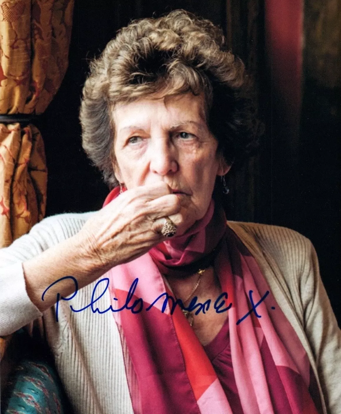 Philomena Lee Signed Autographed 8x10 Photo PHILOMENA COA VD | Autographia