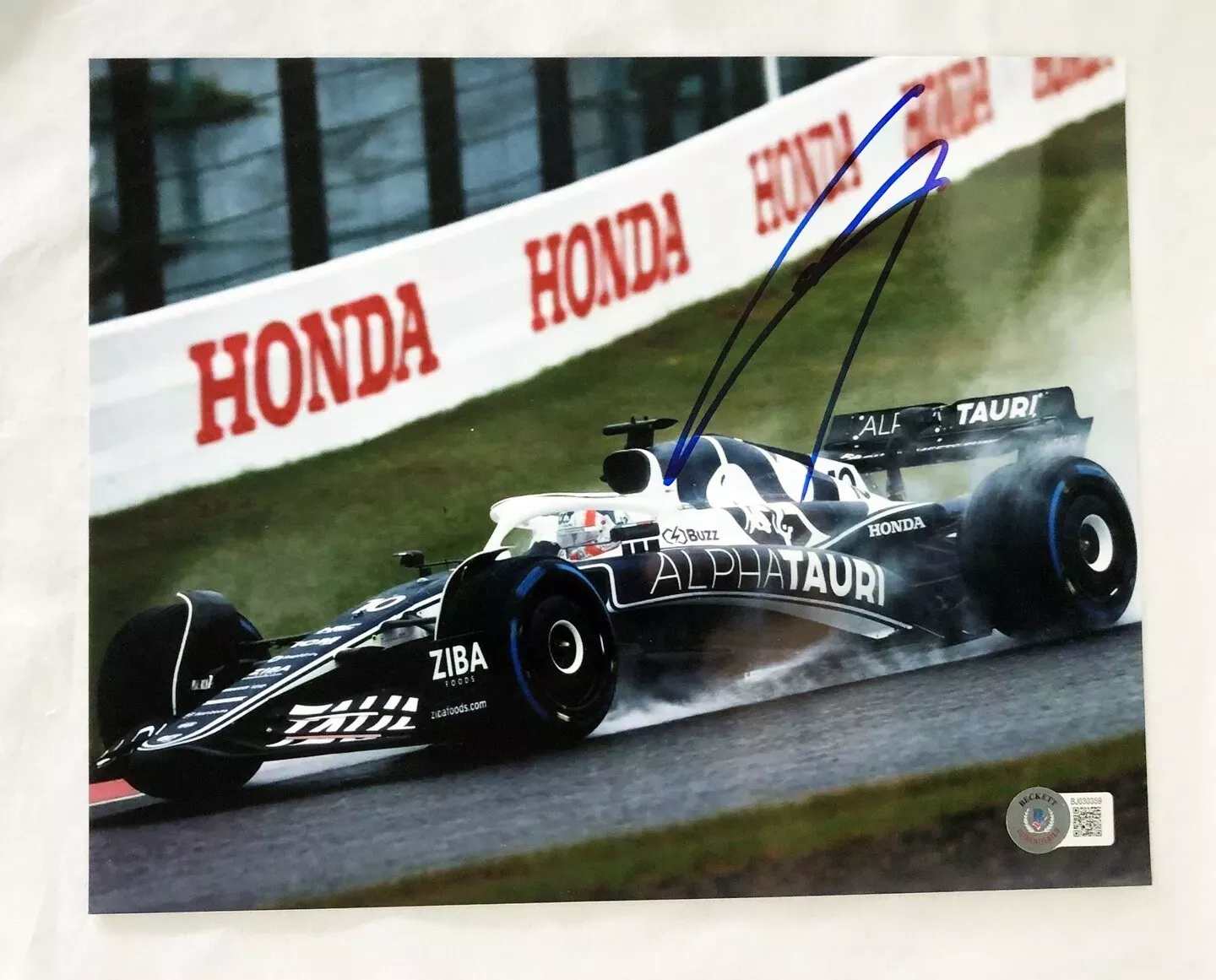 Pierre Gasly Signed 8x10 Photo Beckett BAS Formula 1 F1 Scuderia ...