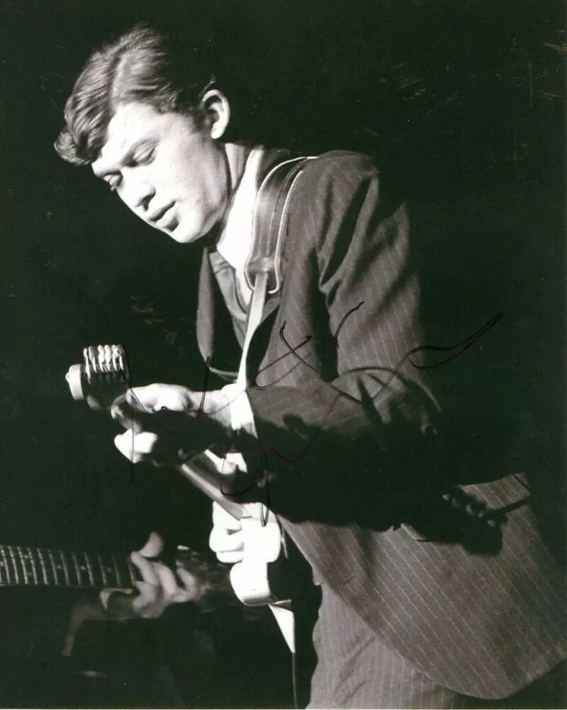 ROBBIE ROBERTSON SIGNED AUTOGRAPH 8x10 PHOTO - THE BAND, CASINO, RAGING ...