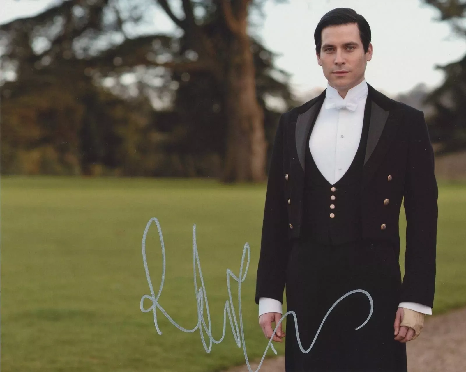 ROBERT JAMES COLLIER SIGNED DOWNTON ABBEY 8X10 PHOTO | Autographia