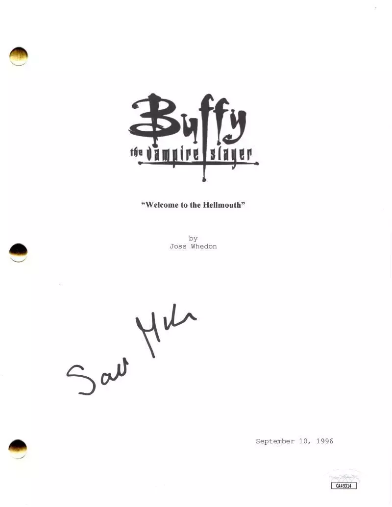 Sarah Michelle Gellar Signed Autograph Buffy the Vampire Slayer Script ...