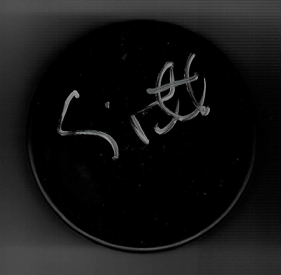 Craig Patrick Signed Blank Puck Team USA 1980 Miracle On Ice Pittsburgh Penguins | Autographia