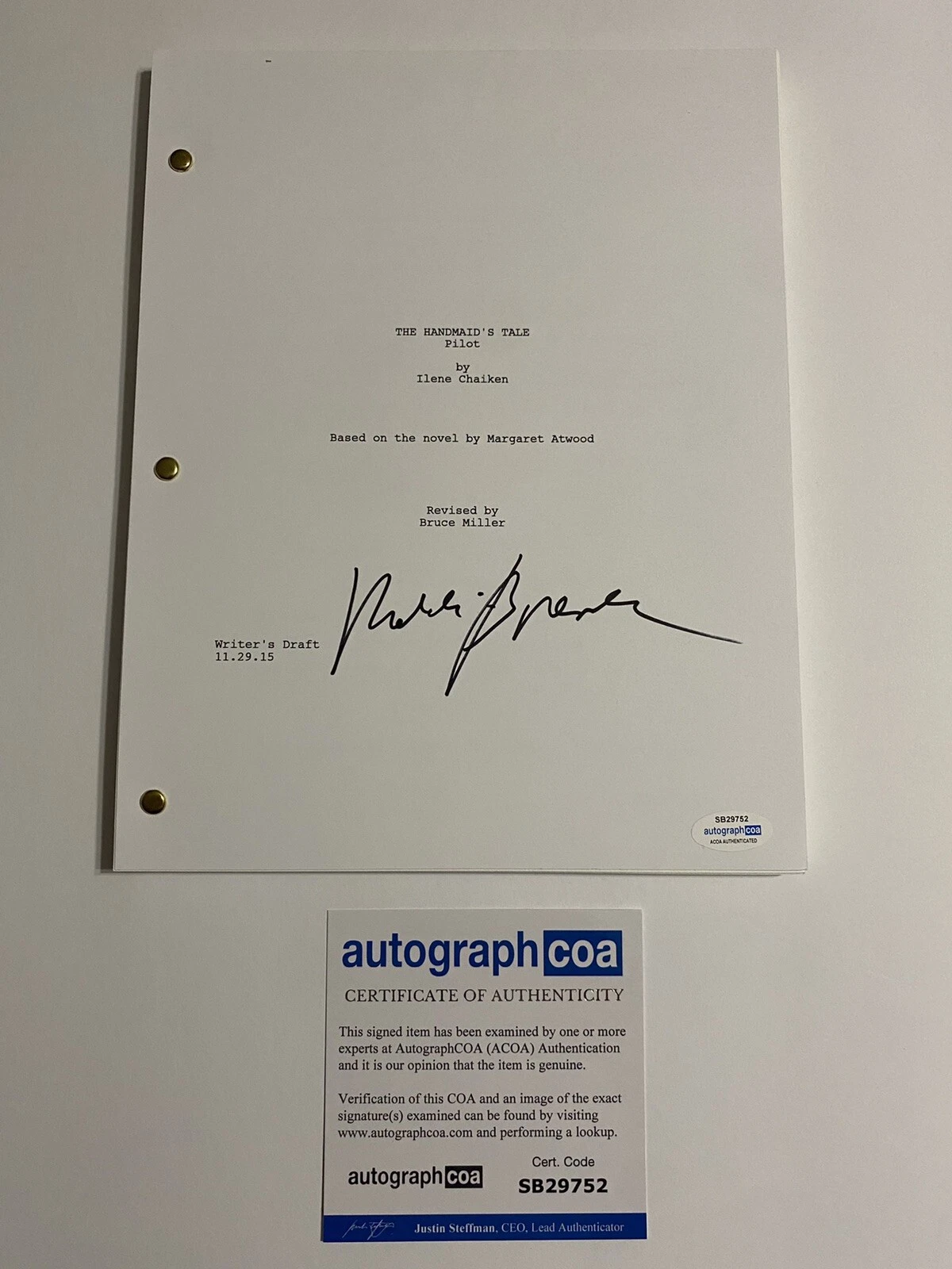 MADELINE BREWER SIGNED THE HANDMAID'S TALE Full PILOT SCRIPT COA ACOA ...