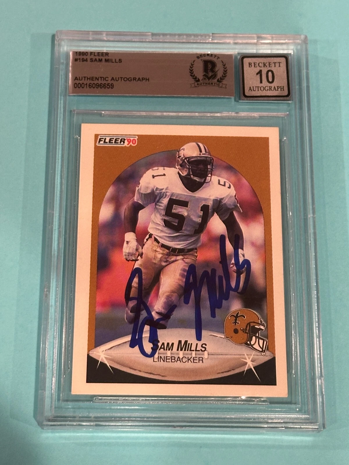 SAM MILLS Signed 1990 FLEER Card #194 Beckett Authenticated BAS AUTO ...